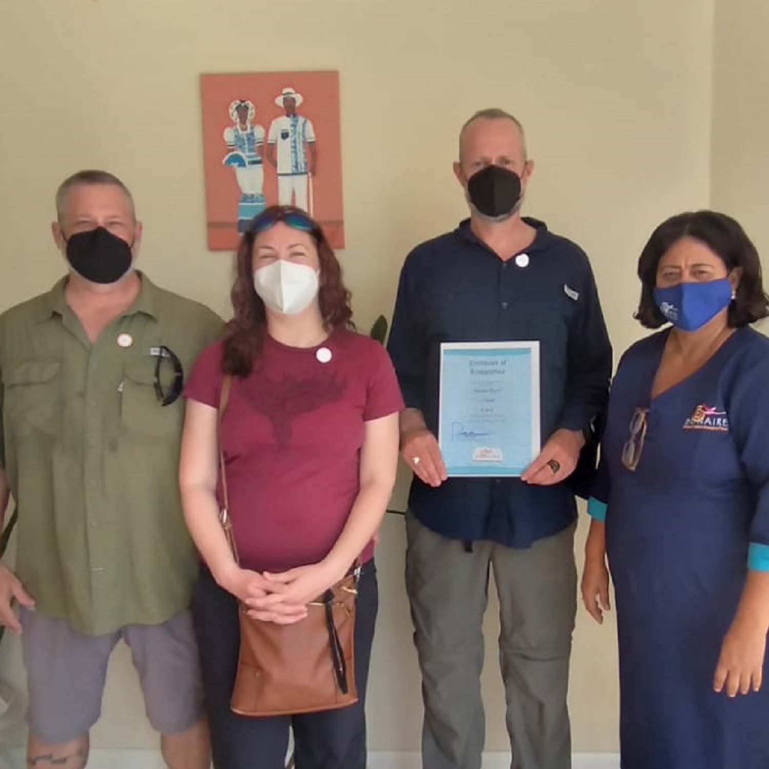 Stephen Jones recognized as a Bonaire Ambassador | Island of Bonaire